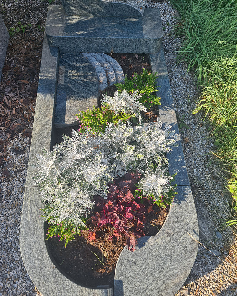 Friedhof & Grab | Bestattung Prielinger